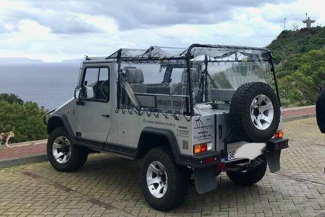 CABO GIRÃO (Half Day tour/3h) / Private Classic Car (4L). - Introduction