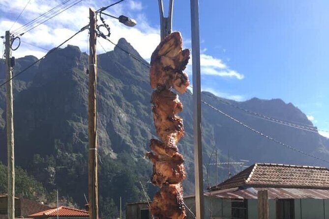 CABO GIRÃO (Half Day tour/3h) / Private Classic Car (4L). - FAQ