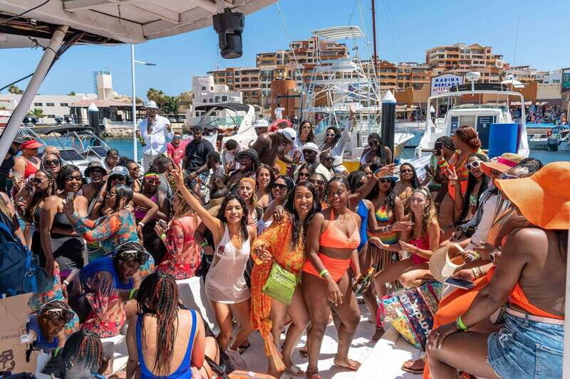 Cabo San Lucas: Hip Hop Boat Party with Unlimited Drinks - Key Points