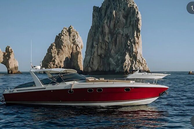 Cabo San Lucas Luxury Yacht to El Arco with Snorkeling Stop - Itinerary Breakdown