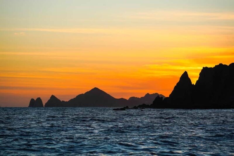 Cabo San Lucas: Private Sunset Cruise - Cabo San Lucas: Private Sunset Cruise