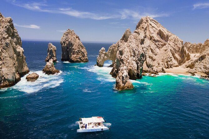 Cabo San Lucas Sunset Cruise with Unlimitted Drinks - FAQ