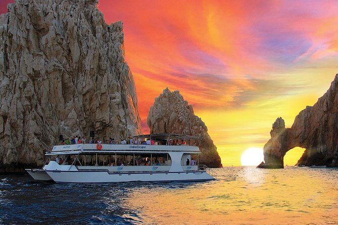 Cabo San Lucas Sunset Dinner Cruise with Open Bar - The Experience in Detail