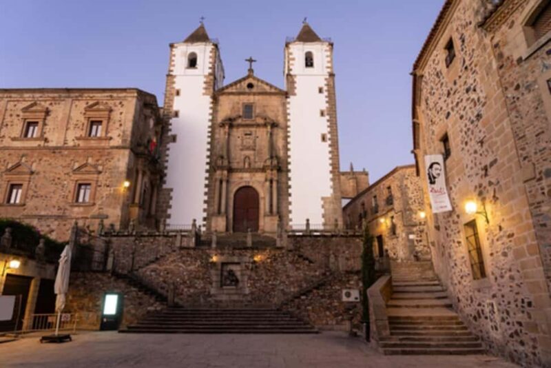 Cáceres: Guided Tour + Entrance to Monuments + Tasting - A Detailed Look at the Itinerary