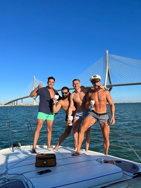 Cadiz: Exclusive Yacht excursion to La Caleta or Pepa Bridge - The Sum Up