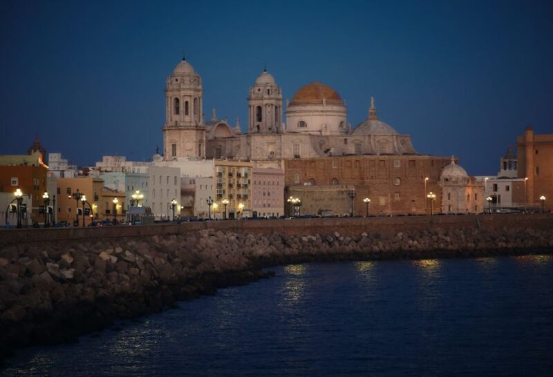 Cadiz: Private Walking Tour with a Local - Who Will Love This Tour?