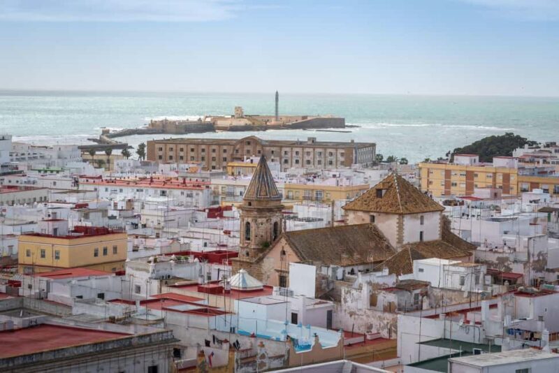 Cádiz TukTuk Tour with Audioguide - FAQs