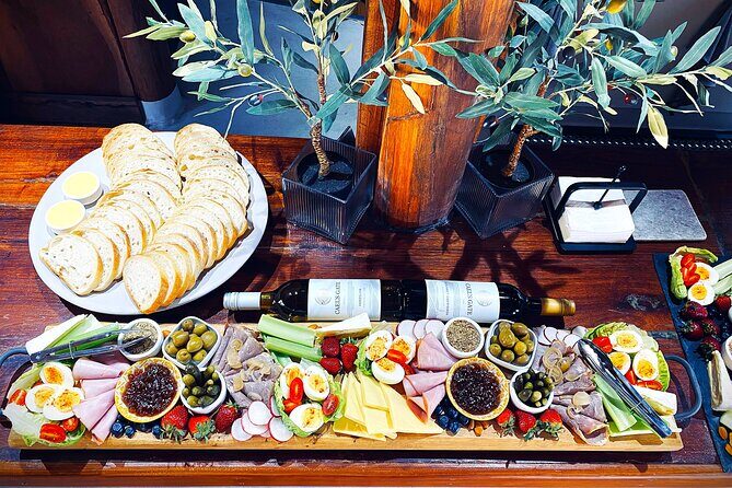 Cael's Gate Wine and Ploughmans Lunch in Hunter Valley - Who Is This Tour Best For?