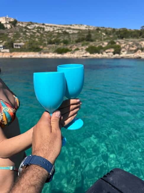 Cagliari: Boat Cruise with Stops for Swimming and Prosecco - Who Is This Tour Best For?