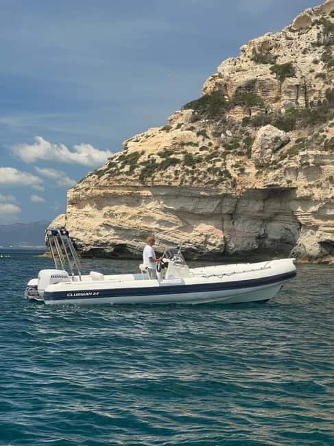 Cagliari: Devil's saddle boat tour, 4 stops and prosecco - FAQ