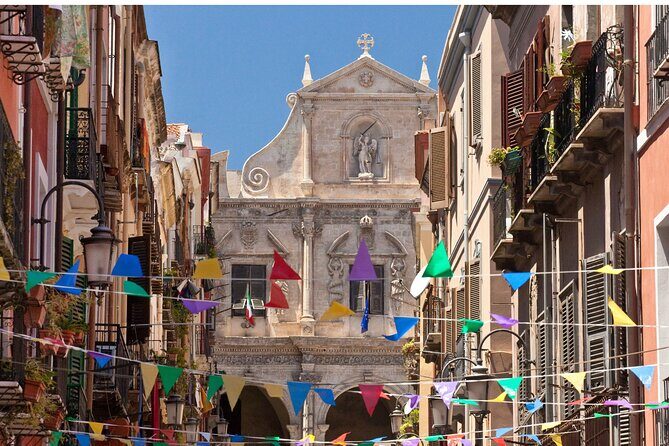 Cagliari : Private Custom Walking Tour with Local Guide - The Sum Up