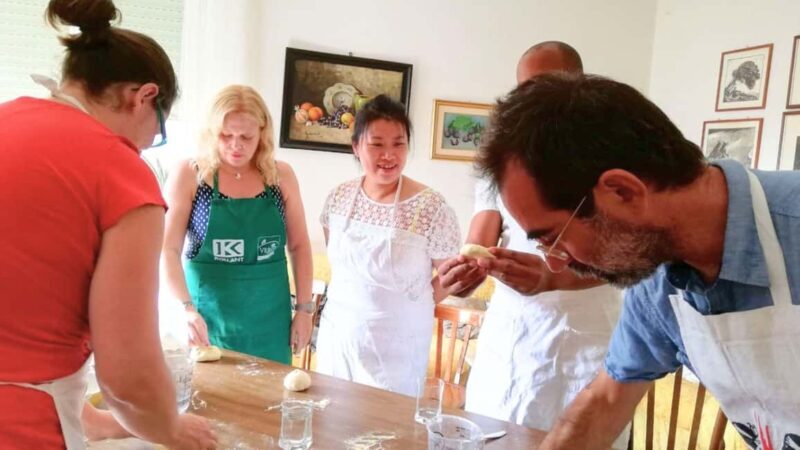 Cagliari: Sardinian Cooking Class with Meal and Drinks - The Experience: A Step-by-Step Breakdown