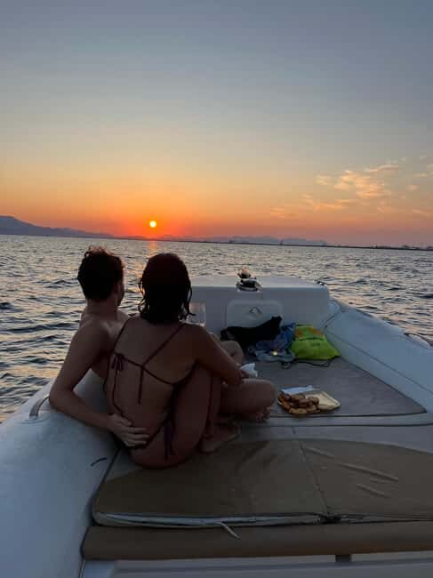 Cagliari: Sunset Boat Tour with Aperitif and Prosecco - FAQs