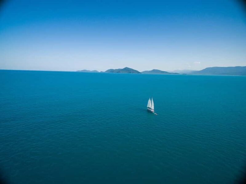 Cairns: Green Island & Great Barrier Reef Sailing Tour - Key Points