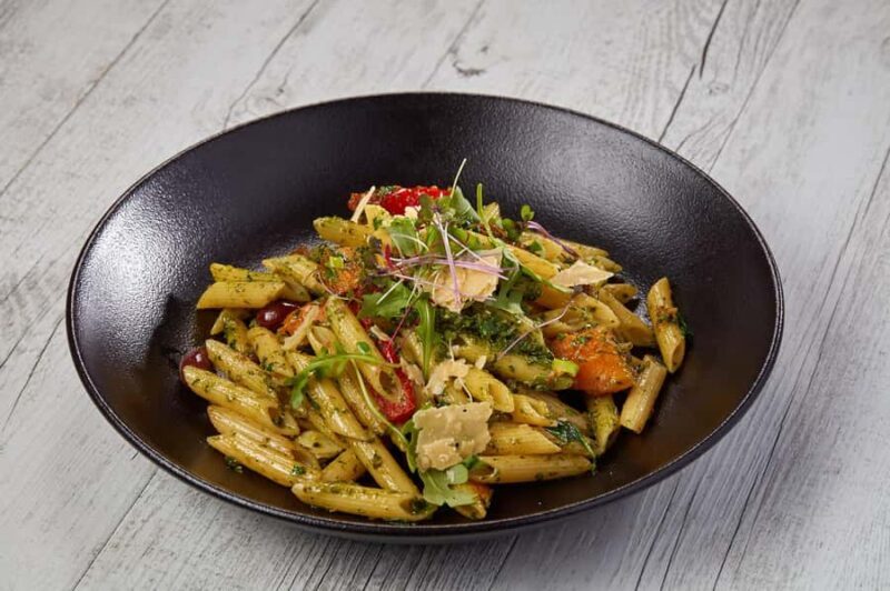 Cairns: Night at the Aquarium Guided Tour - FAQ