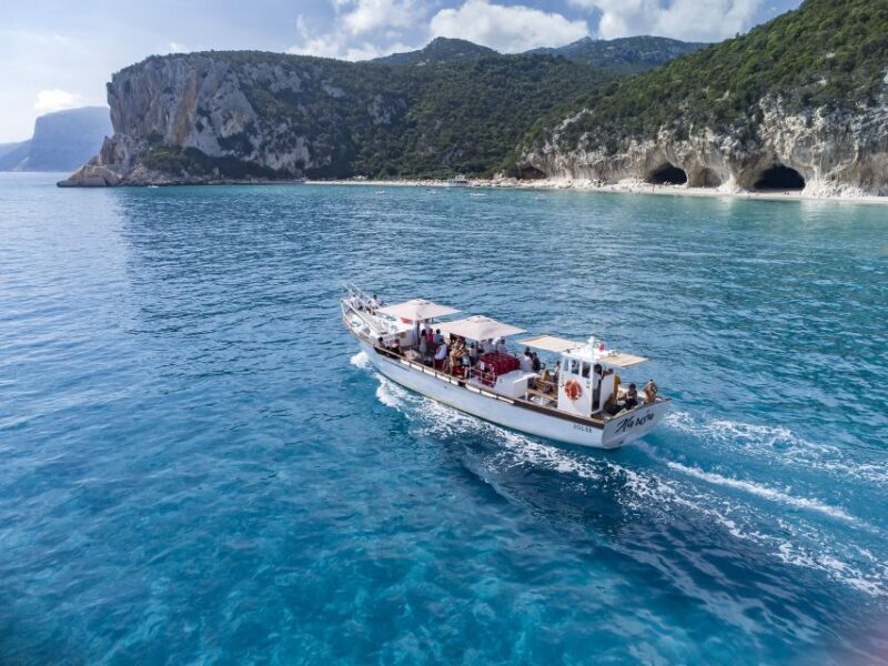 Cala Gonone: Boat ride to Cala Luna beach - The Sum Up