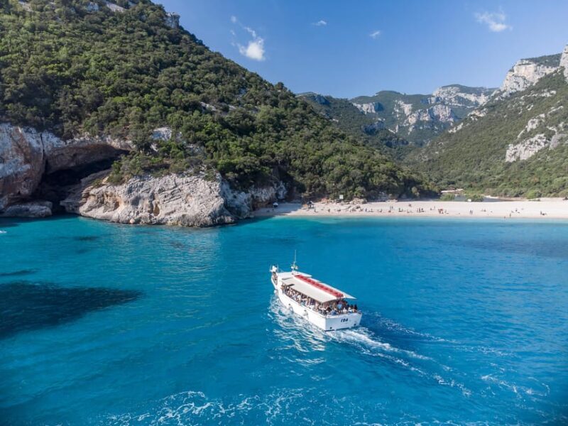 Cala Gonone: Cala Luna and Cala Sisine Boat Tour - Who Will Love This Tour?