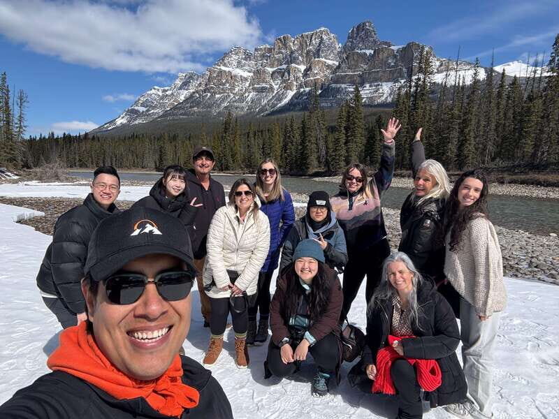 Calgary/Canmore: Banff National Park & Lake Louise Day Trip - Key Points