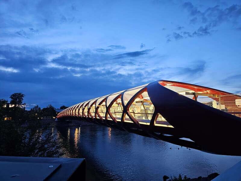 Calgary City Tour & Yamnuska Wolfdog Sanctuary Private Tour - Calgary City Tour & Yamnuska Wolfdog Sanctuary Private Tour Review