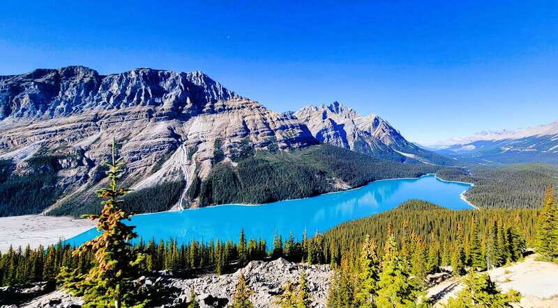 Calgary: Glaciers, Mountains, Lakes, Canmore and Banff Tour - Special Attractions and Secret Spots