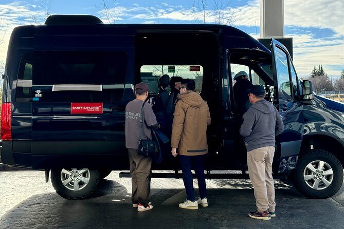 Calgary YYC Airport: Hassle-free Private Transfer to Lake Louise - The Sum Up