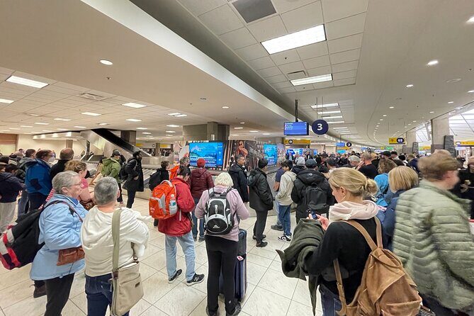 Calgary YYC Airport to Banff |Canmore| KananaskisPrivate Shuttle - FAQs  