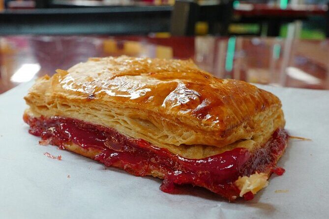 Calle Ocho Walking and food Tour: Cigars, coffee and Live Salsa - Key Points