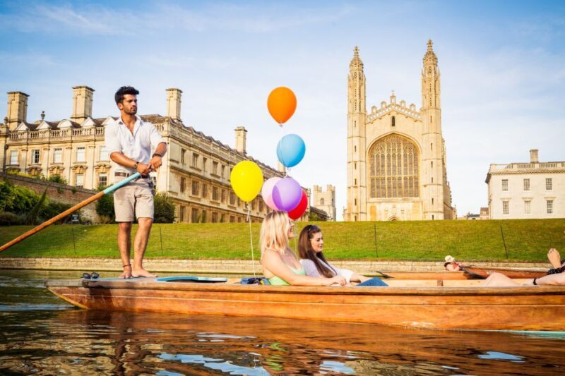 Cambridge: Shared Punting Tour with Guide - How the Tour Unfolds: What You Can Expect