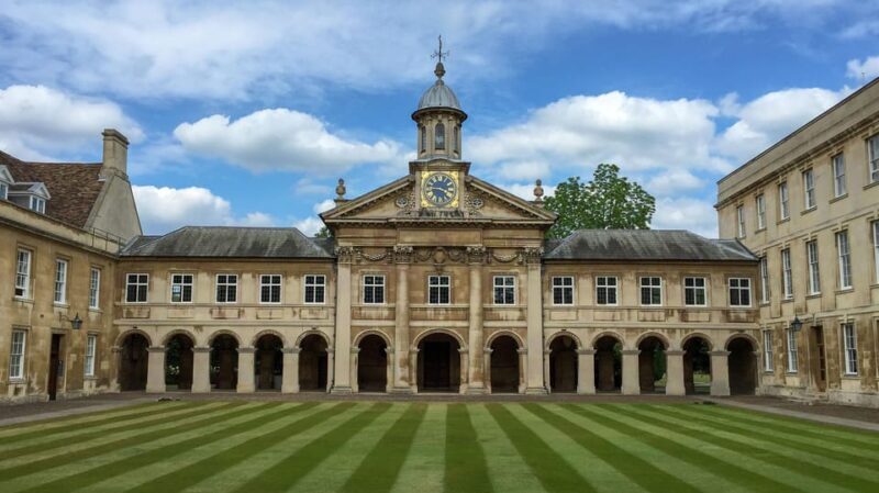 Cambridge: University Walking Tour - Starting Point & First Impressions