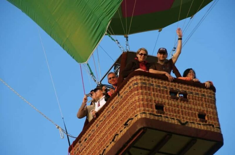 Camden Valley: Sunrise Hot Air Balloon Flight With Breakfast - Experience Breakdown