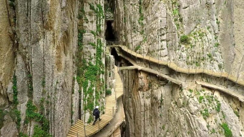 Caminito Del Rey From Málaga: Round-Trip Bus + Tour with Official Guide - FAQ