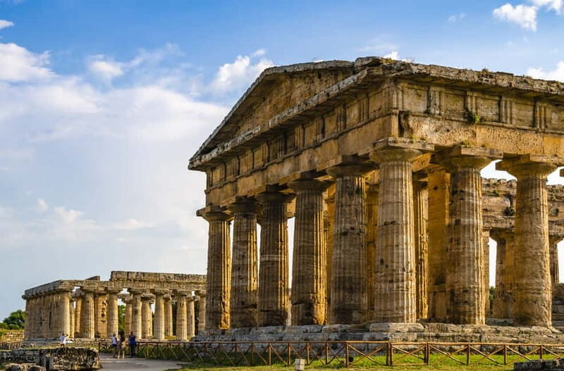 Campania: Artecard 3 - 7 Day or Gold/Lite 365 City Pass - What’s Included and What’s Not