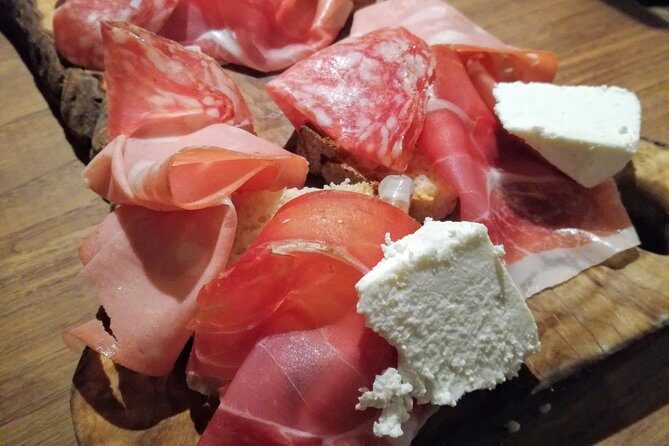Campo de' Fiori & Jewish Ghetto Rome Street Food & Walking Tour - A Deep Dive into the Roman Street Food & Cultural Tour  