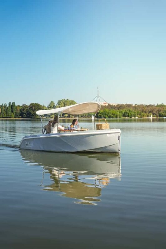 Canberra: Electric Picnic Boat Rental - The Experience: What to Expect on Your Lake Adventure