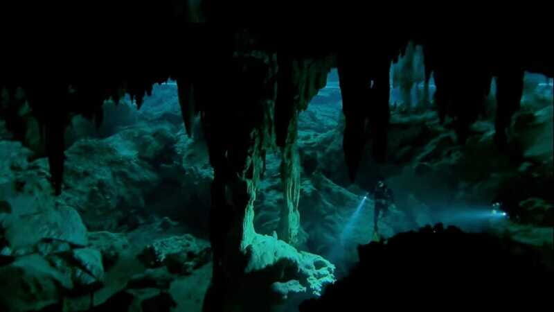Cancun 2 Cenote Dives: The Pit & Dos Ojos - Certified Divers - Who Should Consider This Tour?