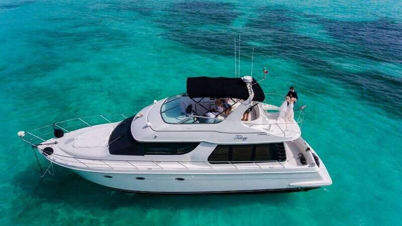 Cancun: 4-hour 55ft Luxury Yacht Rental with Food and Drinks - Who Is This Tour Best For?