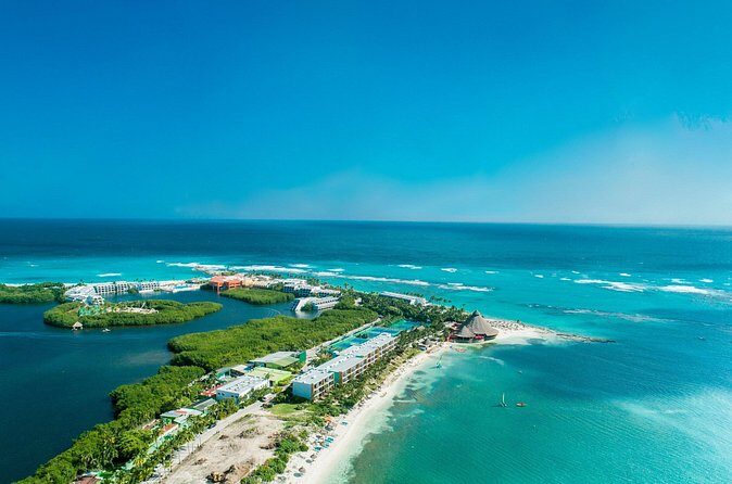 Cancun Airport and Club Med Cancún Private Shuttle - Who Should Book This Service?