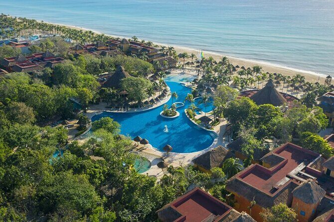 Cancun Airport and Iberostar Quetzal Private Shuttle - Key Points