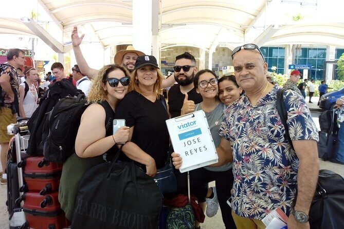 Cancun Airport Private Transfer to Hotels - The Experience: Inside the Vehicle