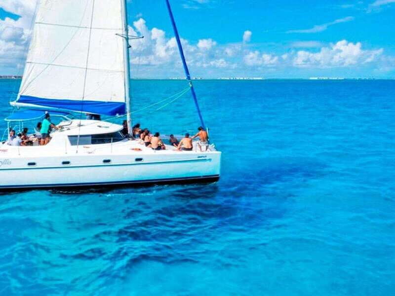 Cancun: Half-Day Private Catamaran for 35 guests - Key Points