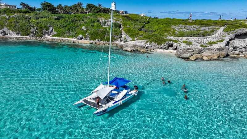 Cancun: Half Day Private Catamaran to Isla Mujeres - Beaches and Free Time at Isla Mujeres