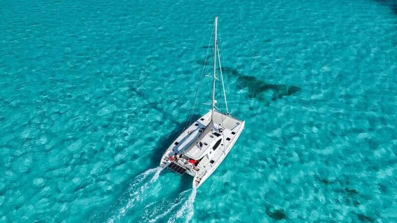 Cancun Private Catamaran  Open Bar & Snorkeling Experience - Key Points