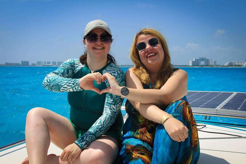 Cancun Private Catamaran  Open Bar & Snorkeling Experience - FAQ