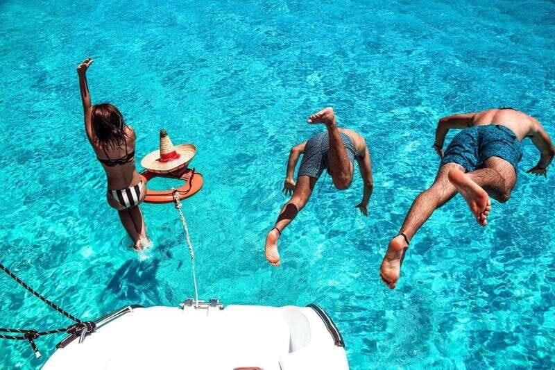 Cancun: Private Catamaran Tour to Isla Mujeres! Drinks - Why We Love This Catamaran Tour to Isla Mujeres