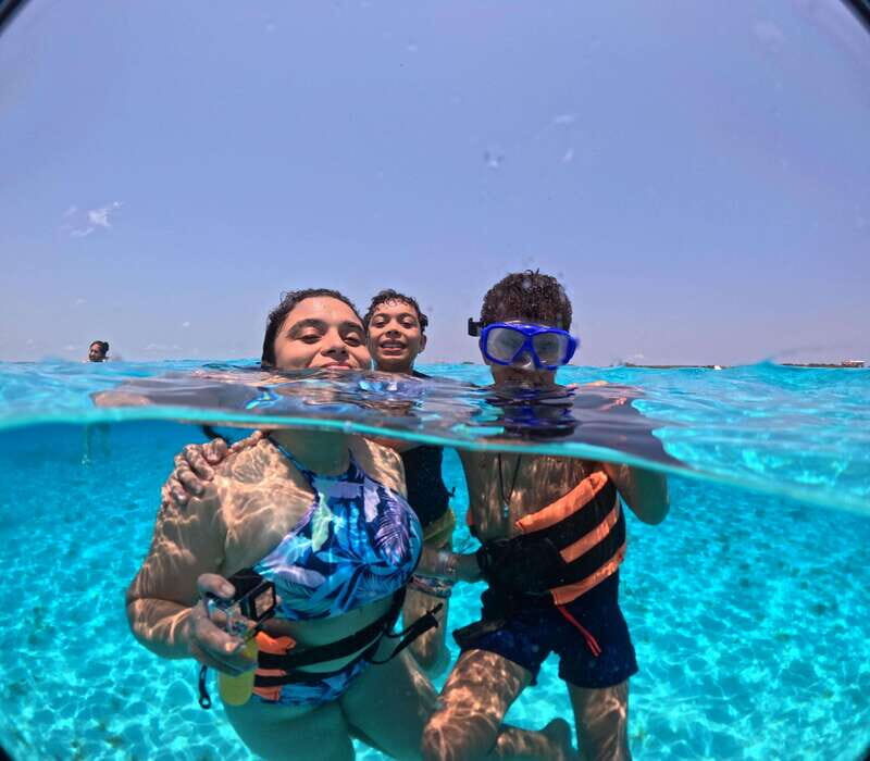 Cancún Private Catamaran with Snorkel and Open Bar - Who Should Book This Tour?