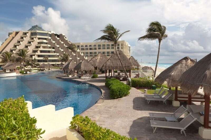 Cancun: Private Custom Walking Tour with a Local Guide - Final Thoughts