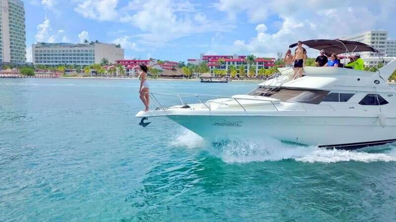 Cancun: Private Luxury 46-Feet Flybridge Yacht Cruise - Practical Details and Tips