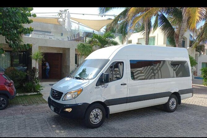 Cancun, Riviera Maya and Tulum Airport Transfers - Cancun, Riviera Maya and Tulum Airport Transfers: The Practical Guide