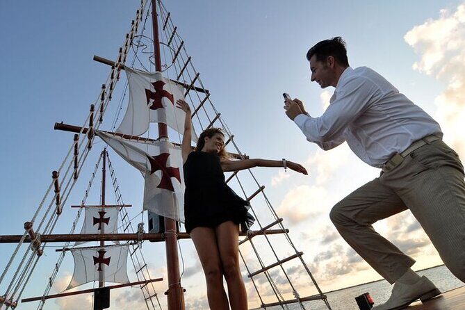 Cancun Romantic Lobster Dinner at Lagoon (sunset and night) - Key Points