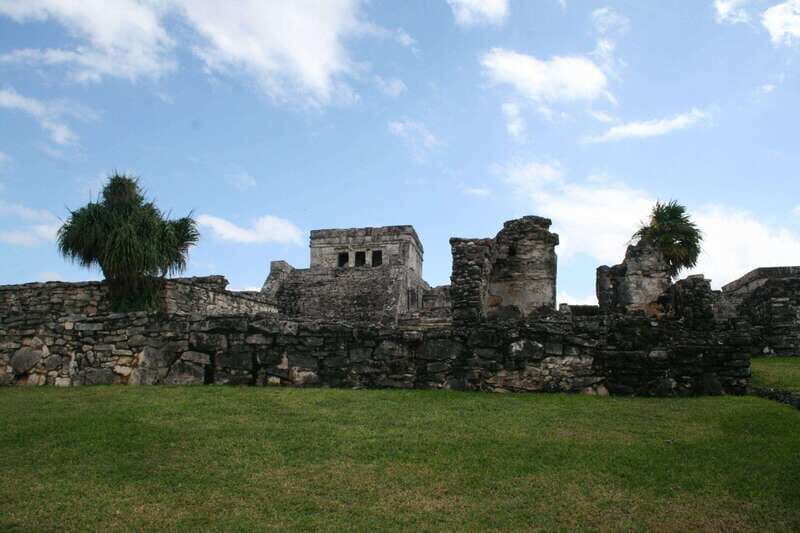 Cancun: Tulum, Coba and Cenote Archaeology and Nature Tour - Exploring Tulum: The Coastal Maya City